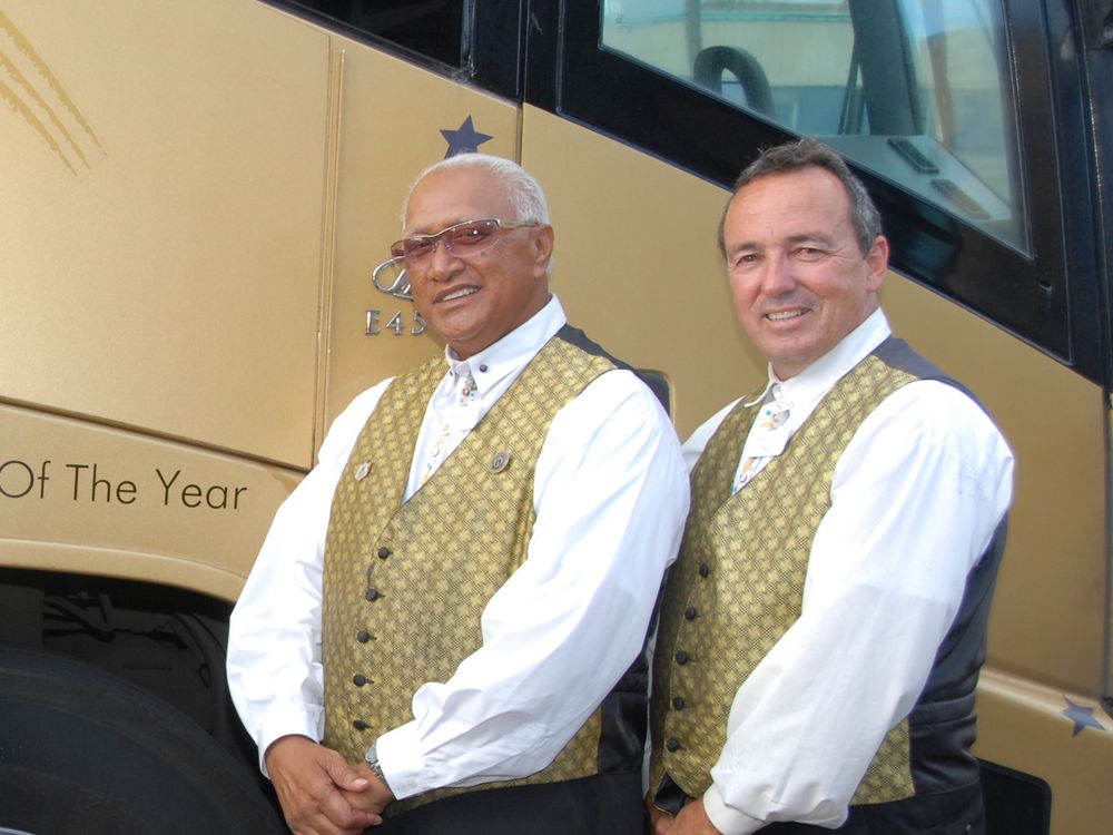 Royal Star Private Hourly Bus Charter from Waikiki & Cruise Ship Pier ...