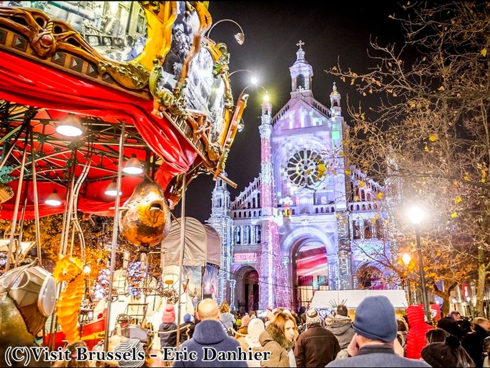 【11/28～12/23】ブリュッセルクリスマスマーケット プライベートウォーキングツアー＜日本語／約2時間／ホットチョコ付＞ | ベルギー（ベルギー）旅行の観光・オプショナルツアー予約 ...