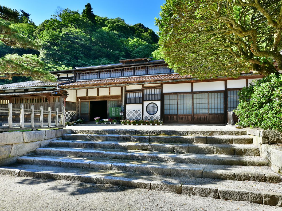 VIVANT】櫻井家住宅/可部屋集成館から鬼の舌震までの聖地巡礼 VIVANT】櫻井家住宅/可部屋集成館から鬼の舌震までの聖地巡礼