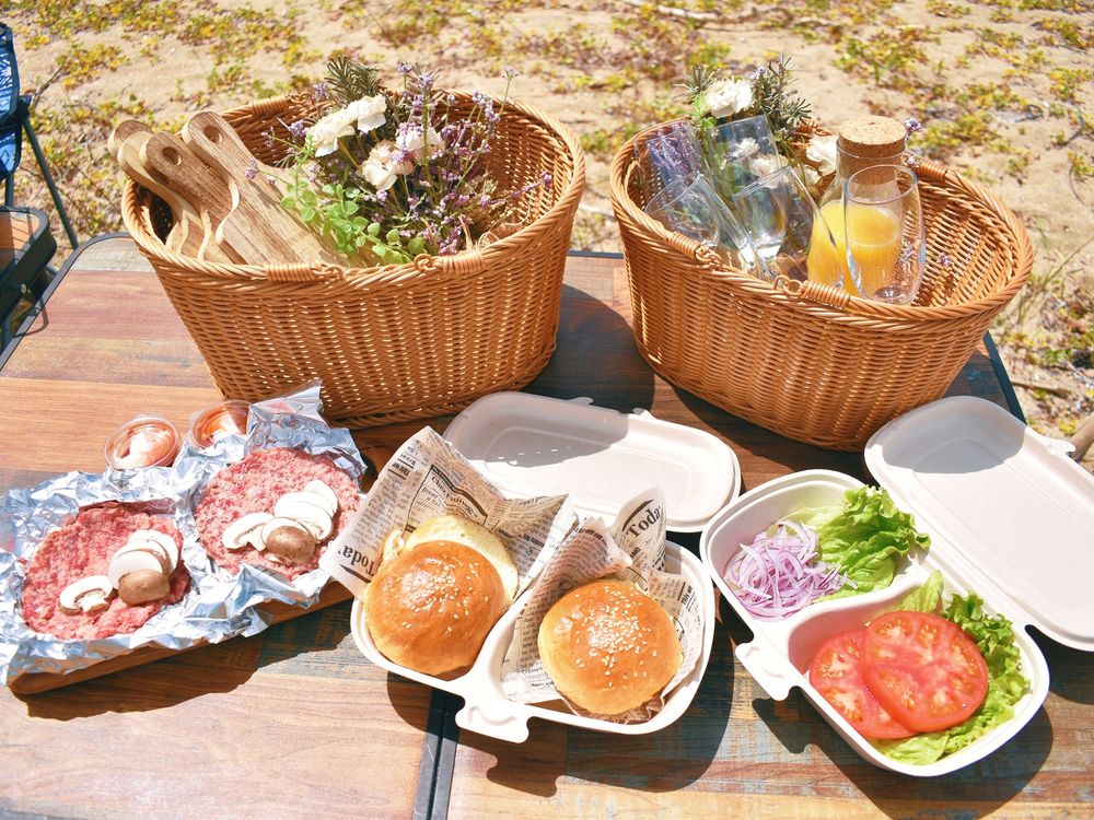 手ぶらで参加OK！瀬戸内海に浮かぶ無人島「黒島」へ上陸！手作りハンバーガーでピクニックを楽しもう＜3時間／昼食・お菓子・ドリンク付／牛窓＞ | 岡山の観光&遊び・体験・レジャー専門予約サイト ...