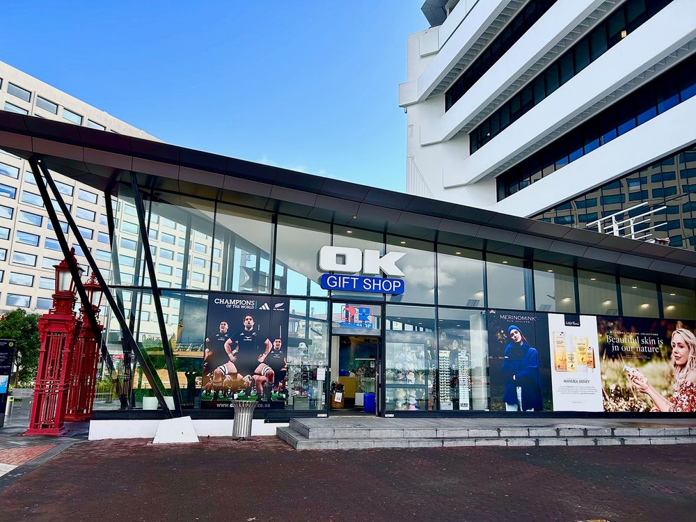 【特典クーポン】OKギフトショップ オークランド店 VELTRA限定特典プレゼント 人気のお土産屋でお得にショッピング！＜VELTRAバウチャー提示要＞ ｜オークランド(ニュージーランド）の ...