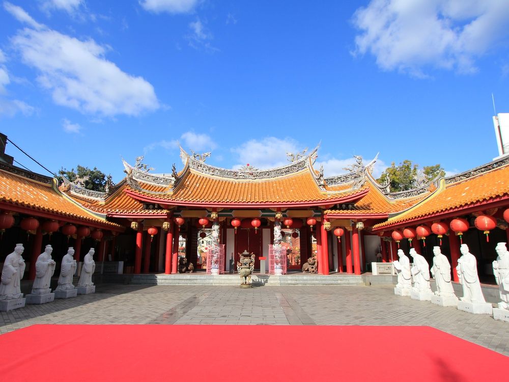 【定期観光バス／13:45発】 異国情緒＆平和の祈りコース グラバー園＋平和公園等 当日PM＋翌日AMで効率よく観光！＜1名から催行／長崎市＞ by長崎バス観光 | 長崎・諫早・島原の観光 ...